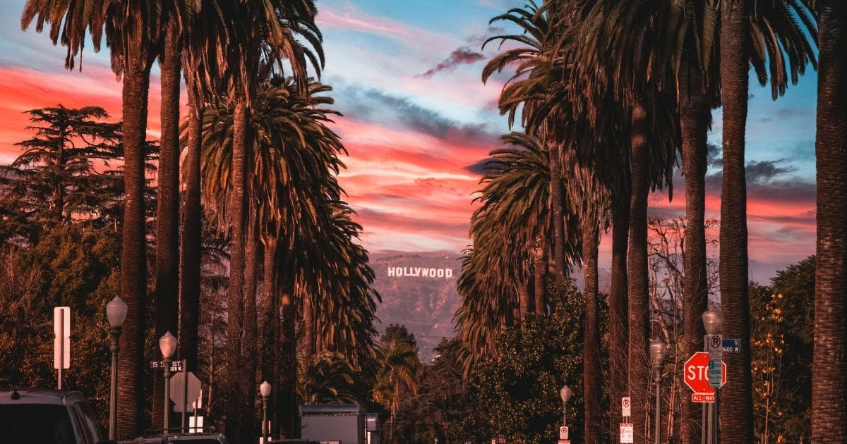 3 Smart Tips for Packing for a West Coast Vacation | LugLess